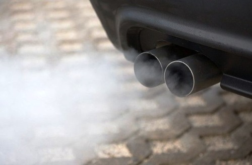 Cleaning Carbon from Combustion Chambers